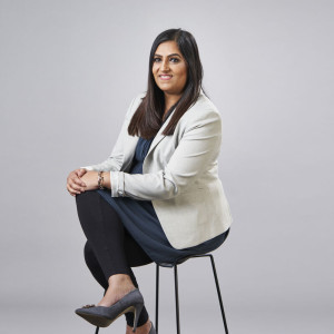 Hamaira Aslam wins Best in Law award at Scottish Asian and Business ...